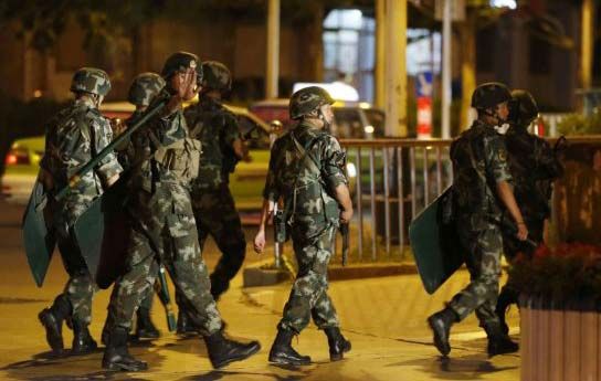 Kembali Polisi China Membantai 14 Muslim Uighur termasuk Anak-anak ...