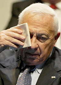 Kondisi Kesehatan Ariel Sharon Memburuk | Eramuslim